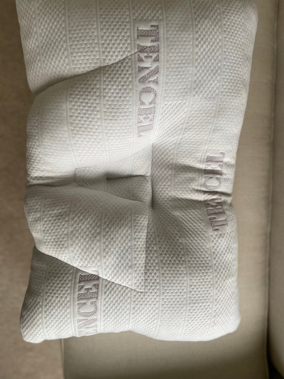 Arc4Life V-Traction Adjustable Cervical Memory Foam Neck Pillow MEDIUM ...